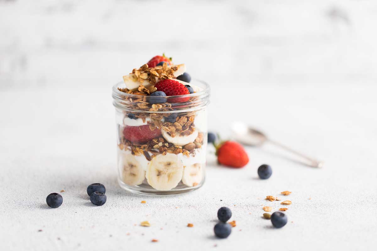 Healthy Banana Split Pots Recipe | Healthy Made Tasty